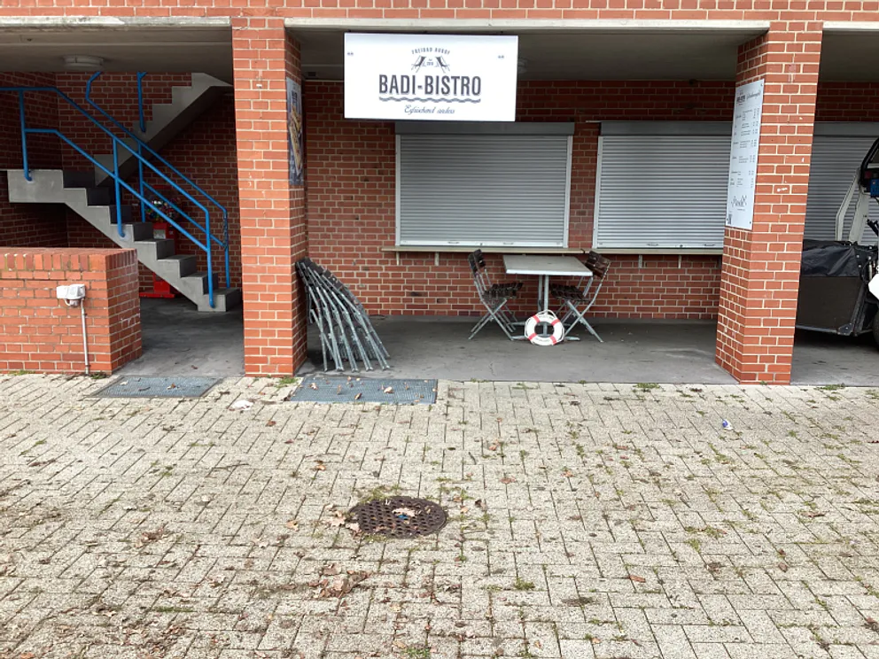 Images de Freibad Auhof - Luegislandstrasse 160, 8051 Zürich - Ginto